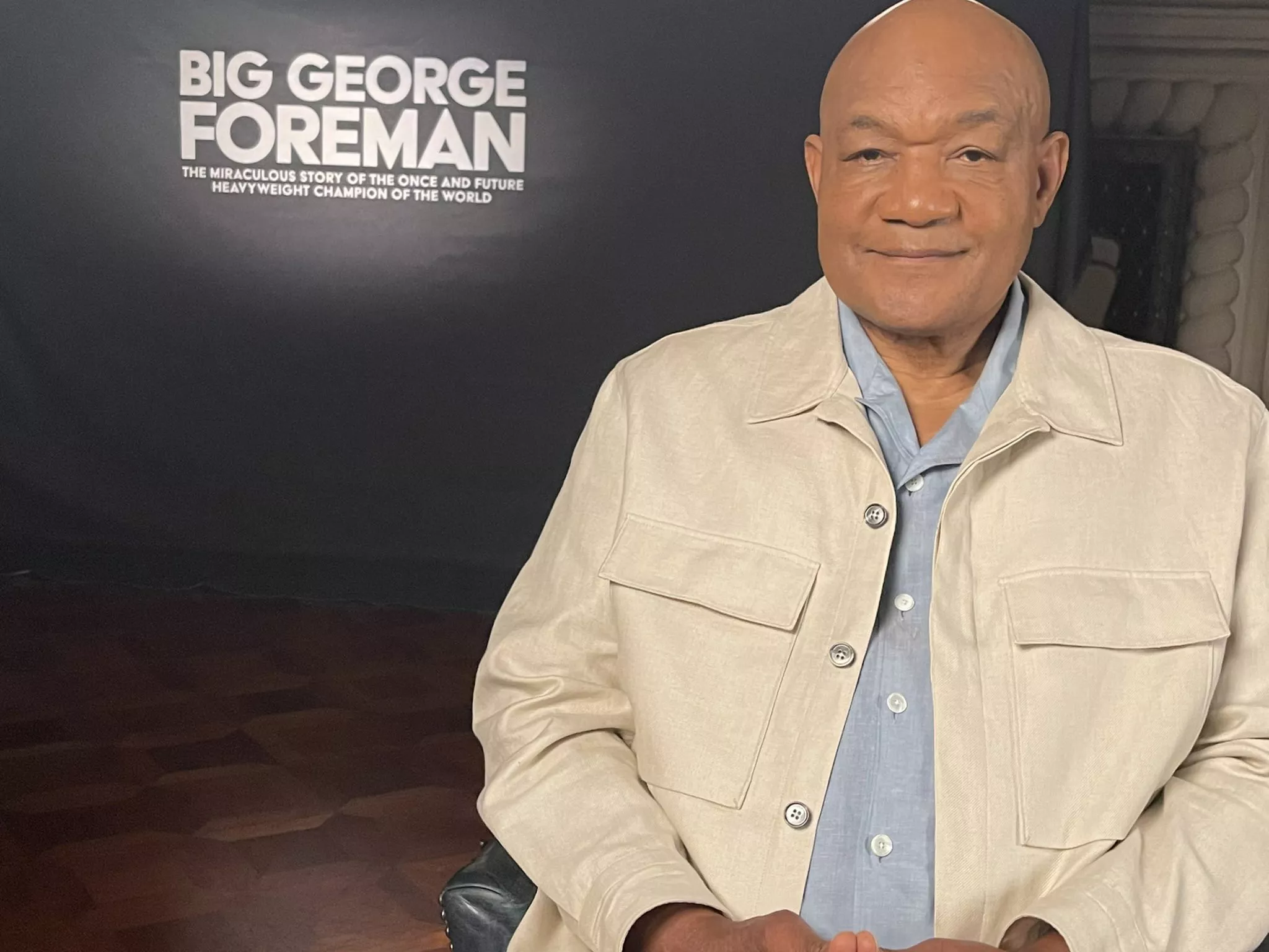 Acusan nuevamente a George Foreman de abuso sexual infantil