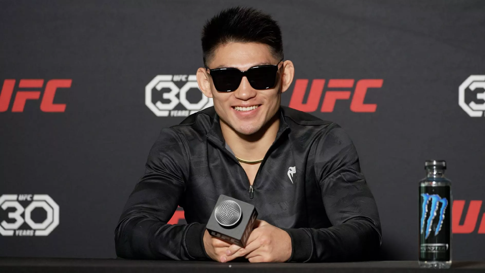 Yadong Song: Ha mejorado pero sigue siendo mediocre