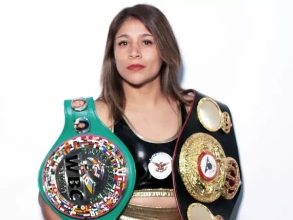 Campeona Erika Cruz firma con Matchroom