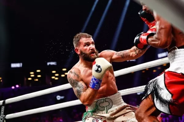 Caleb Plant liquidó a Dirrell para terminar rivalidad
