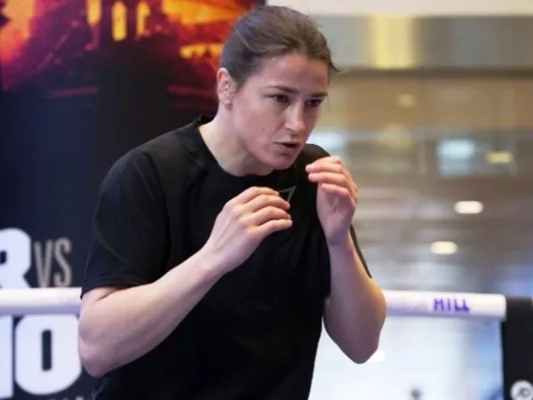 Katie Taylor reta a Chantelle Cameron para pelear en mayo