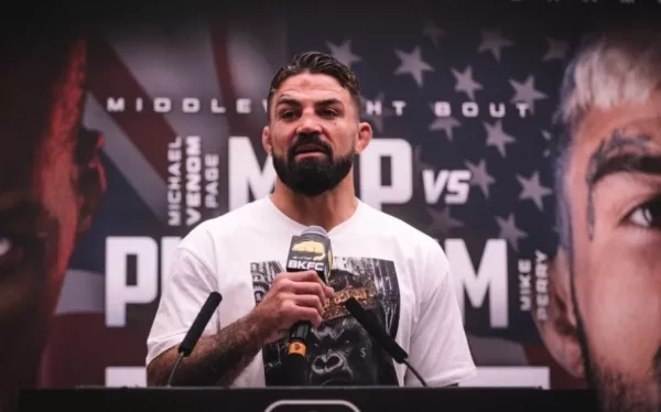 Mike Perry a MVP: Va a ser un gran honor noquearte
